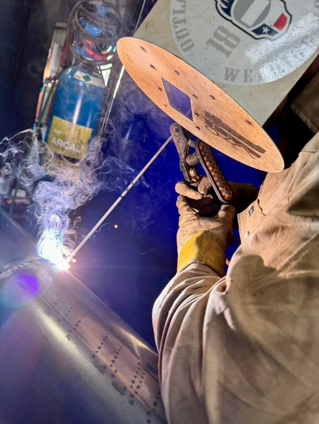 Stinger V & Accessories – Outlaw Leather TX